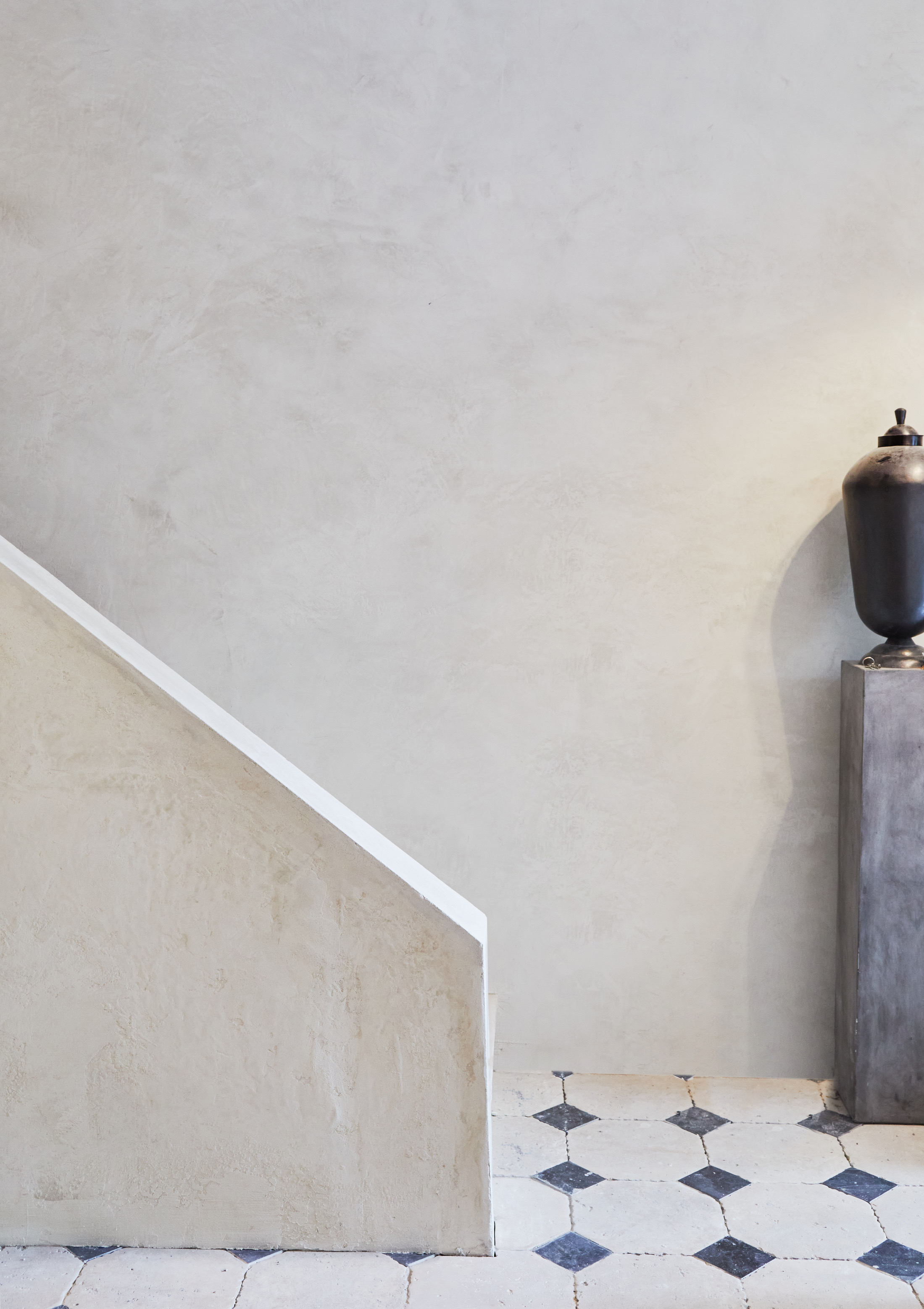 Lime Paint - Venetian Plaster Vasari India